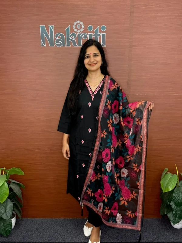 Embroidered designer salwar set (3pc set) – Nakriti